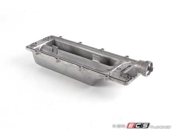 Genuine BMW - 11147507278 - Valley Pan Cover With Seal (11-14-7-507-278)