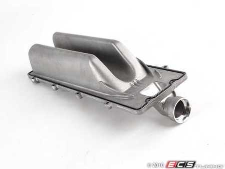 Genuine BMW - 11147507278 - Valley Pan Cover With Seal (11-14-7-507-278)