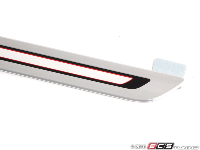Genuine Volkswagen Audi - 5K3853537DFY1 - Chrome/Red/Black 2 Door - (NO ...