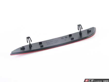 Genuine Volkswagen Audi - 5K0945106K - Rear Bumper Reflector - Right ...