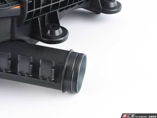 Genuine BMW - 13717582927 - INTAKE MUFFLER (13-71-7-582-927)