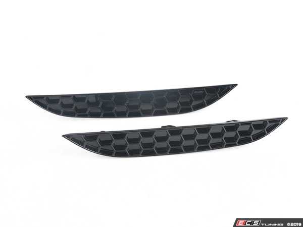 Acexxon - R23-1-1100-01 - Gloss Black Honeycomb Rear Reflector Inserts