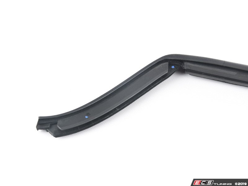 Genuine BMW - 51337277046 - Door Channel Cover - Front Right (51-33-7 ...