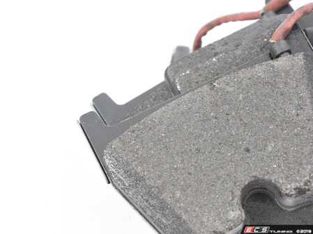 Genuine Volkswagen Audi - 8V0698151L - Front Brake Pad Set (8V0 698 151 L)