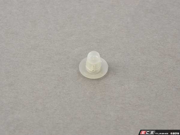 Genuine BMW - 07147110847 - CLIP (07-14-7-110-847)