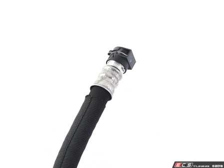 Genuine BMW - 17227589507 - Engine Oil Cooler Hose Assembly (17-22-7 ...