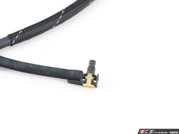 Genuine BMW - 13537823408 - OVERFLOW OIL LINE (13-53-7-823-408)
