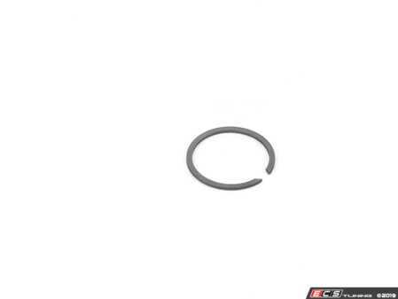 Genuine BMW - 26111225017 - Circlip (26-11-1-225-017)