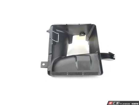 Genuine BMW - 51748051235 - Air Duct Displ.Engine Oil Cooler - Left, M ...
