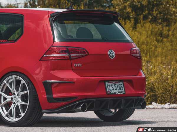 ECS - 024740ecs01KT - MK7 GTI Carbon Fiber Rear Diffuser