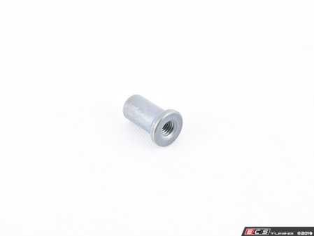 Genuine Volkswagen Audi - WHT000404A - NUT (WHT 000 404 A)