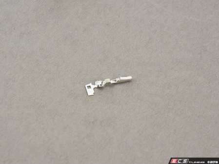 Genuine BMW - 61138722290 - CONTACT BUSHING MLK 1.2 STRA (61-13-8-722-290)