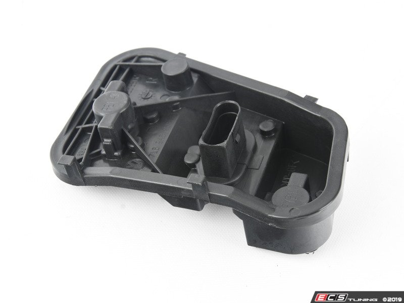Genuine Volkswagen Audi - 7L6945258F - BULBHOLDER (7L6 945 258 F)