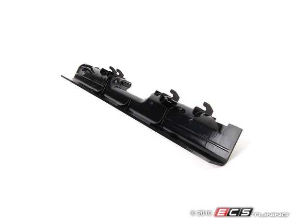 Genuine BMW - 52107118502 - Seat rail cover - right (52-10-7-118-502)