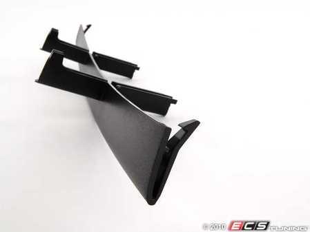 Genuine BMW - 51117033702 - Bumper Cover Grille (51-11-7-033-702)