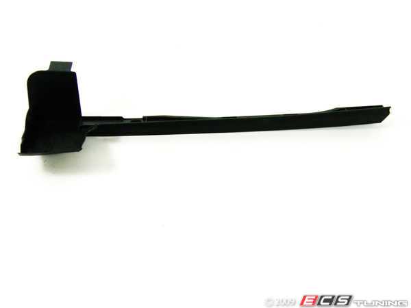 Genuine BMW - 17111719312 - E34 Radiator Covering - Left (17-11-1-719-312)