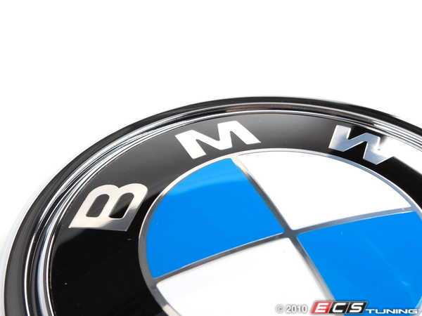 Genuine BMW - 51147157696 - E70 X5 BMW Emblem / Roundel - Rear (51-14-7 ...