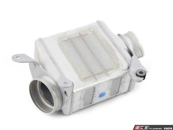 Genuine BMW - 13717575405 - CHARGE-AIR COOLER (13-71-7-575-405)