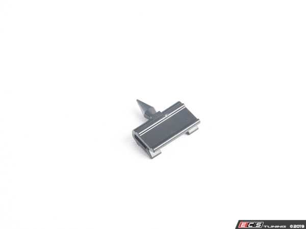 Genuine Mercedes Benz - 0099886478 - CLIP - (NO LONGER AVAILABLE)