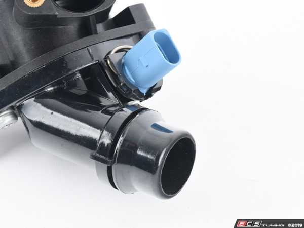 URO - 06B121111K - Thermostat Assembly (06B121111K)