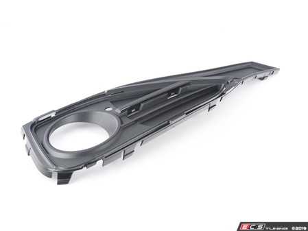 Genuine BMW - 51117309630 - CLOSED GRID, RIGHT (51-11-7-309-630)