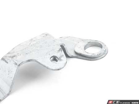 Genuine BMW - 18207578215 - Bracket (18-20-7-578-215)