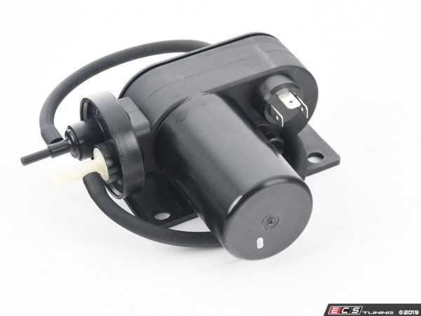 Genuine Mercedes Benz - 4635500183 - PUMP