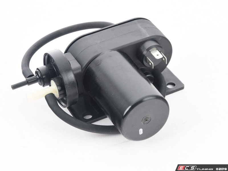 Genuine Mercedes Benz - 4635500183 - PUMP