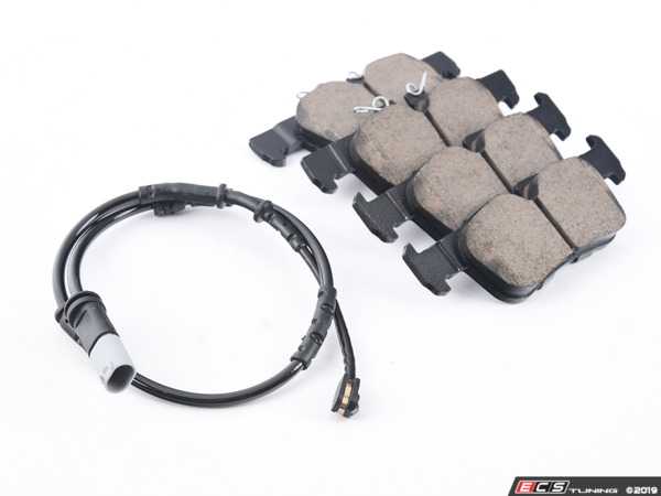 Akebono - EUR1762 - Rear Euro Ceramic Brake Pad Set EUR1762
