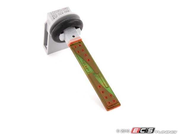 Genuine Volkswagen Audi - 4B0820539 - Temperature Sensor - Priced Each ...