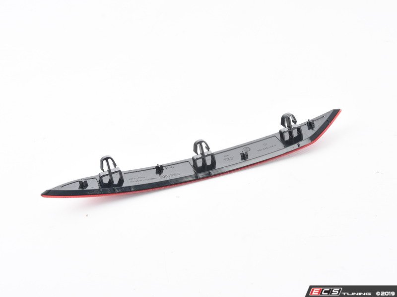 Genuine Volkswagen Audi - 5G0945106C - Rear Bumper Reflector - Right ...
