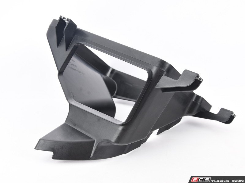 Genuine BMW - 51747311692 - F15 Raditor Duct - Right (51-74-7-311-692)