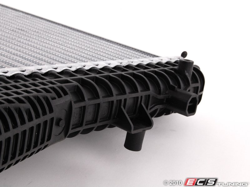 Genuine Volkswagen Audi - 1K0145803CD - Intercooler (1K0 145 803 CD)