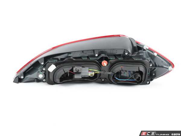 Magneti Marelli - 63217191777 - Tail Light - Left