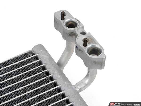 Genuine BMW - 64539229022 - Air Conditioning Condenser (64-53-9-229-022)