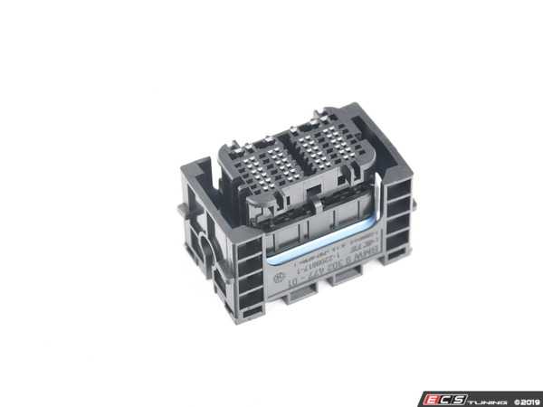 Genuine BMW - 61139318633 - SOCKET HOUSING (61-13-9-318-633)