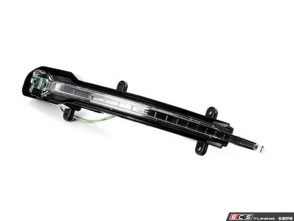Genuine Volkswagen Audi - 4L0949101C - TURNSIGNAL (4L0 949 101 C)