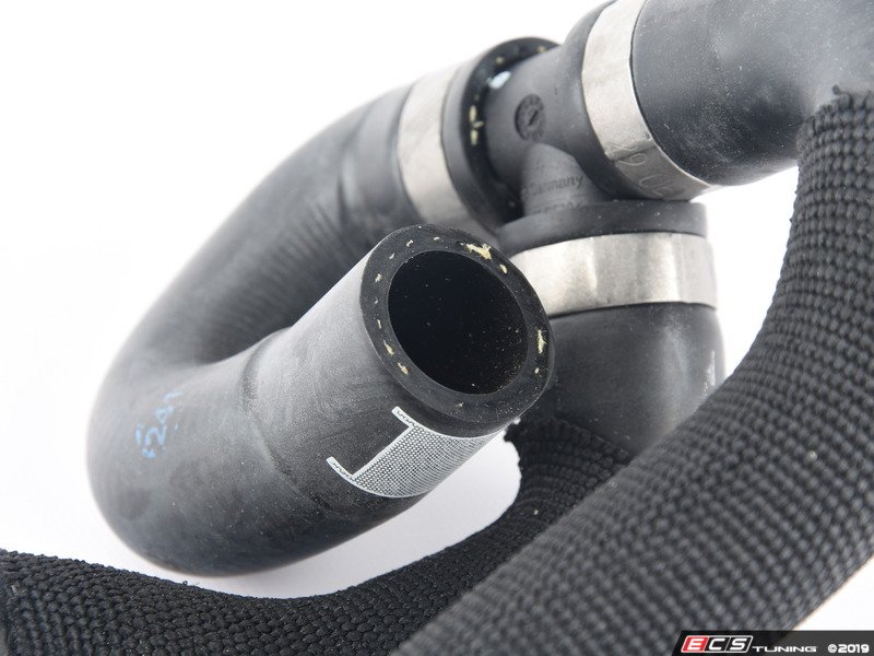 Genuine Volkswagen Audi - 06E121030B - HOSE (06E 121 030 B)