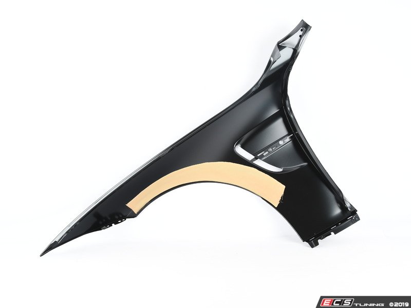 Genuine BMW - 41358066918 - Side Panel - Front Right (41-35-8-066-918)