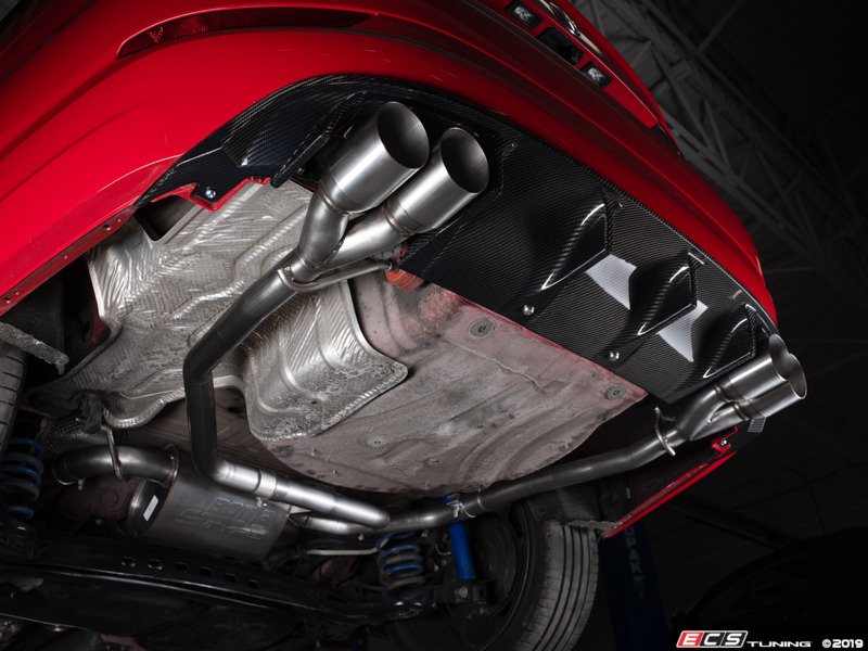 Assembled By ECS - 17A807417GRU - MK7 Jetta R-Line / SEL Premium Rear ...