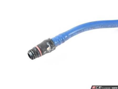 Genuine BMW - 16136751176 - VACUUM PIPE (16-13-6-751-176)