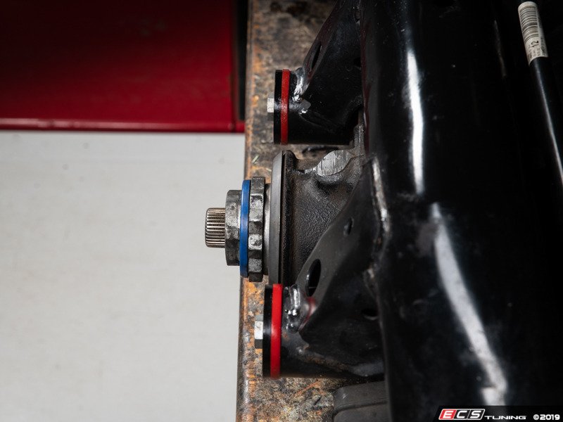 E8x E9x E82 E84 E90 E92 Complete Polyurethane Performance Differential ...