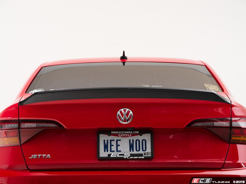 ECS - 027379ECS01 - MK7 Jetta Trunk Spoiler - Gloss Black