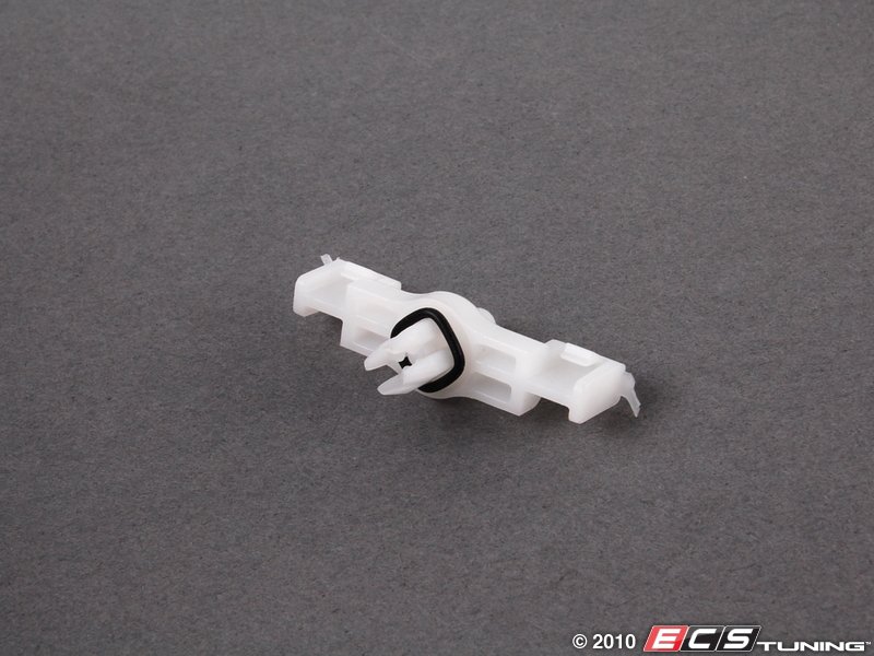 Genuine Volkswagen Audi - 7L0853547A - Lower door molding clip - Priced ...