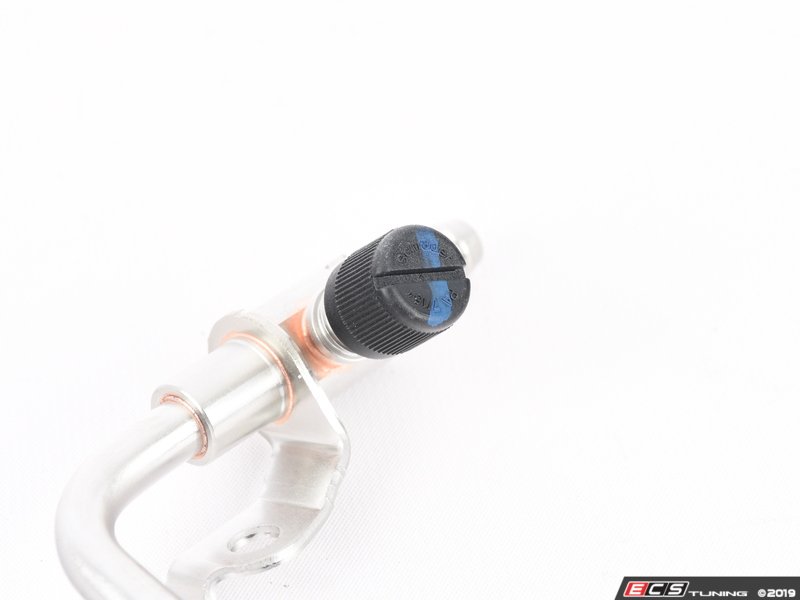 Genuine Mercedes Benz - 2740705200 - Fuel Line - With Cap