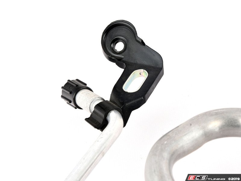 Genuine BMW - 64533455905 - E83 A/C Hose (64-53-3-455-905)