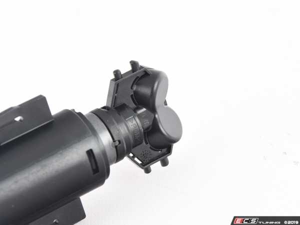 Genuine BMW - 61672990155 - Spray Nozzle (61-67-2-990-155)