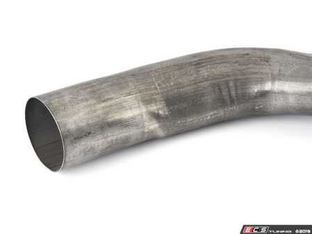 Genuine BMW - 18307646996 - Center Muffler (18-30-7-646-996)