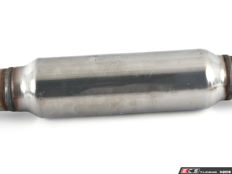 Genuine BMW - 18307646996 - Center Muffler (18-30-7-646-996)