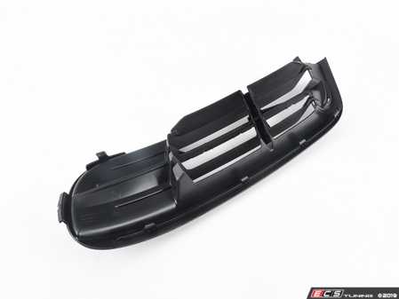 Genuine BMW - 51117331728 - GRILL, AIR INTAKE, OPEN, RIG (51-11-7-331-728)